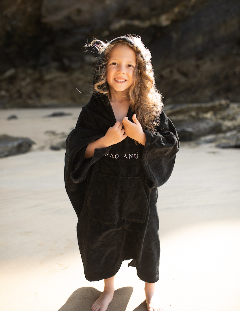 VOLCANIC BLACK - ORGANIC TOWEL ROBE – Manao Anu