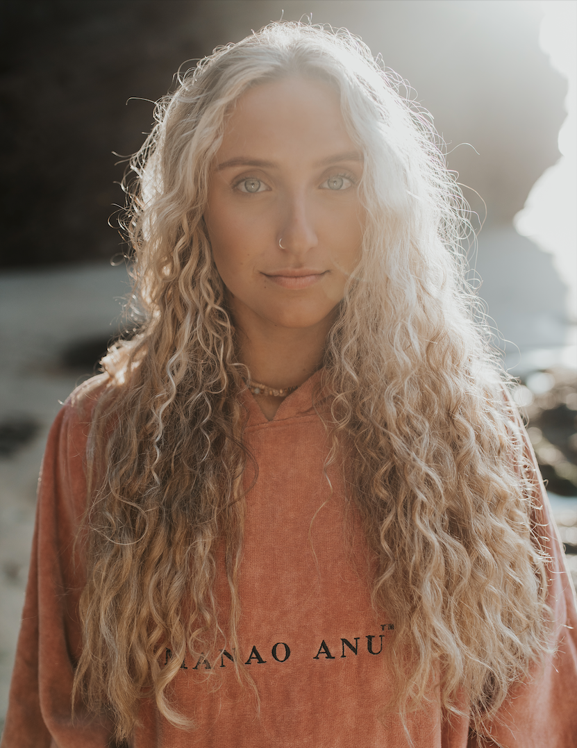 Manao Anu Premium Changing Robes - Dryrobe Alternative